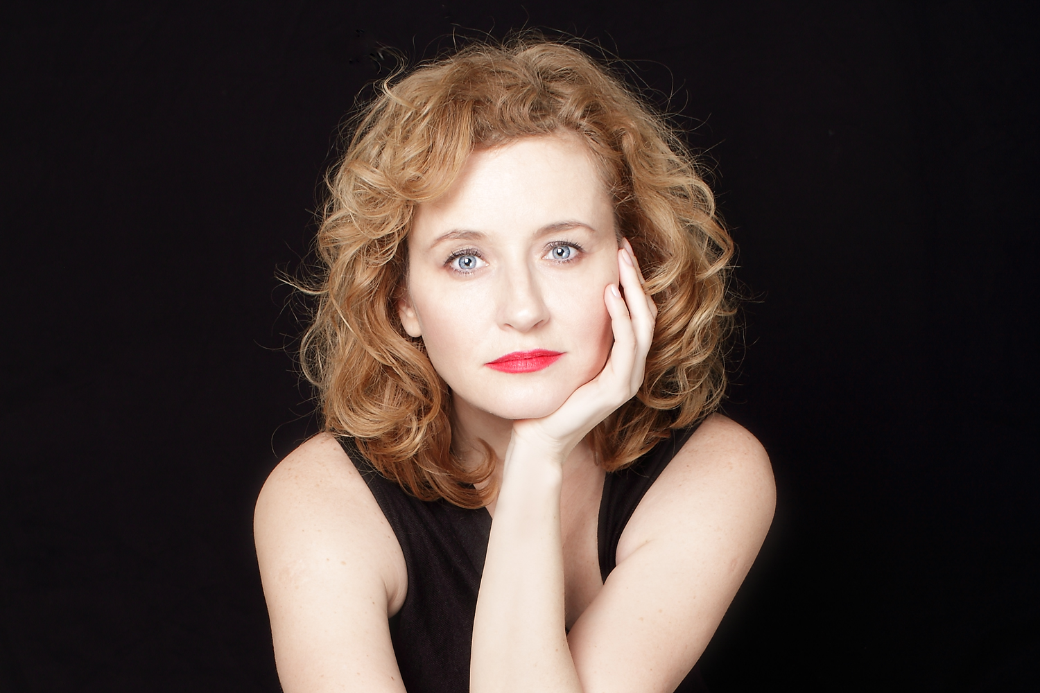 #3Seriale. Rodica Lazăr și trei seriale care au impresionat-o anul ...